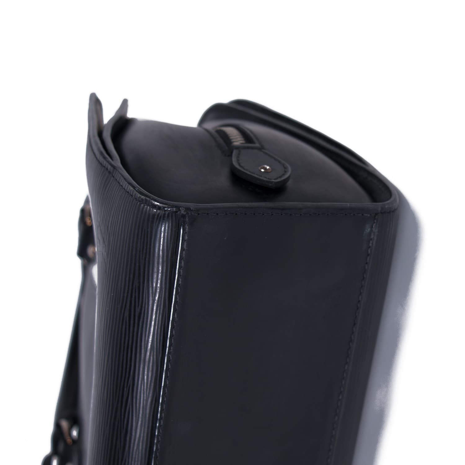 Shop authentic Louis Vuitton Epi Leather Pont-Neuf PM at revogue for ...